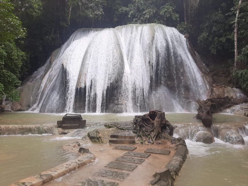 Air Terjun Tirta Rimba, Objek Wisata Alam yang Tak Kalah Hits di Kota ...